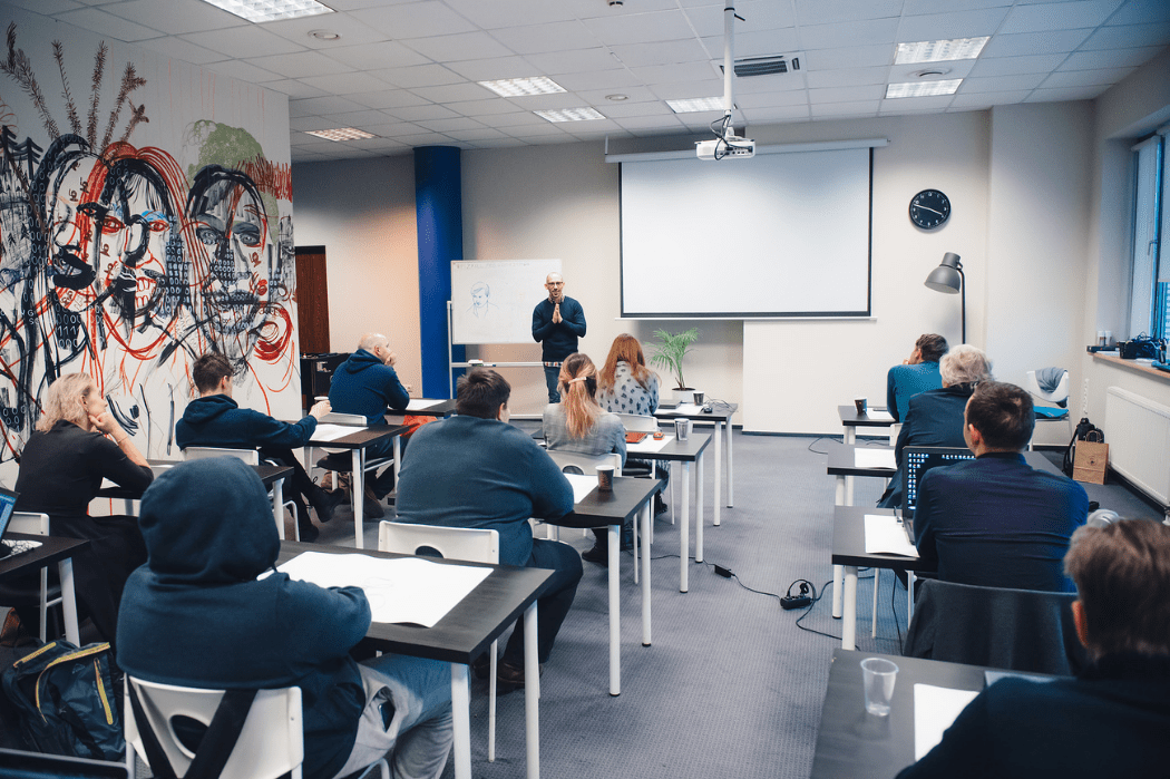 Vilnius Coding School plečiasi – ketvirtoji mokykla įsikūrė Dubline