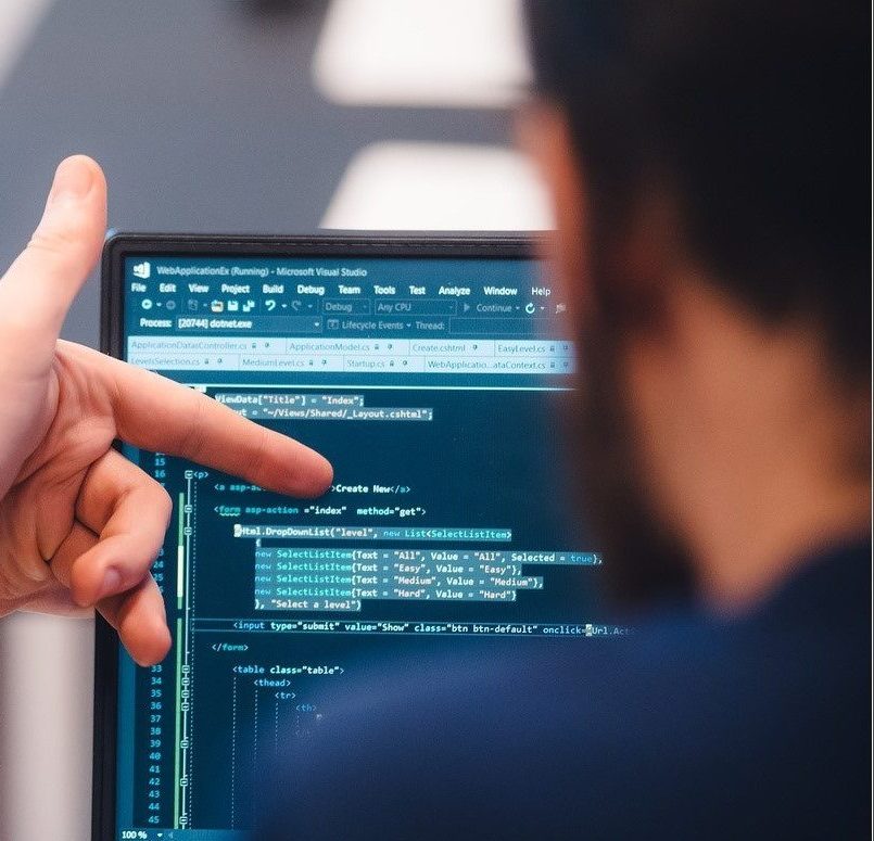 Long Javascript "Full-stack" trainings - Vilnius Coding School